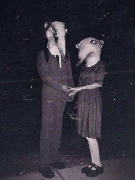 cursed first date | Scrolller