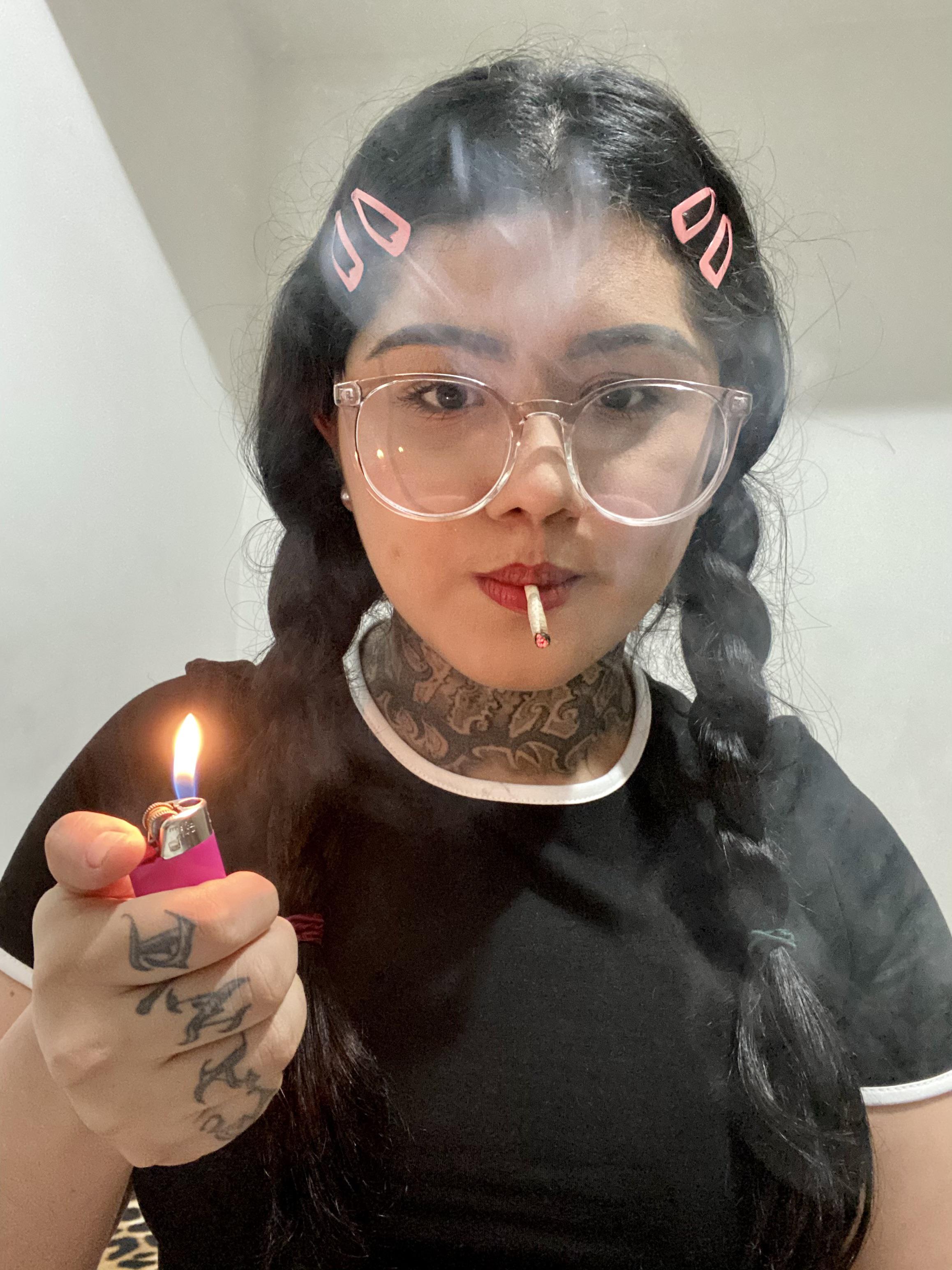 Cute and high 🥲 | Scrolller