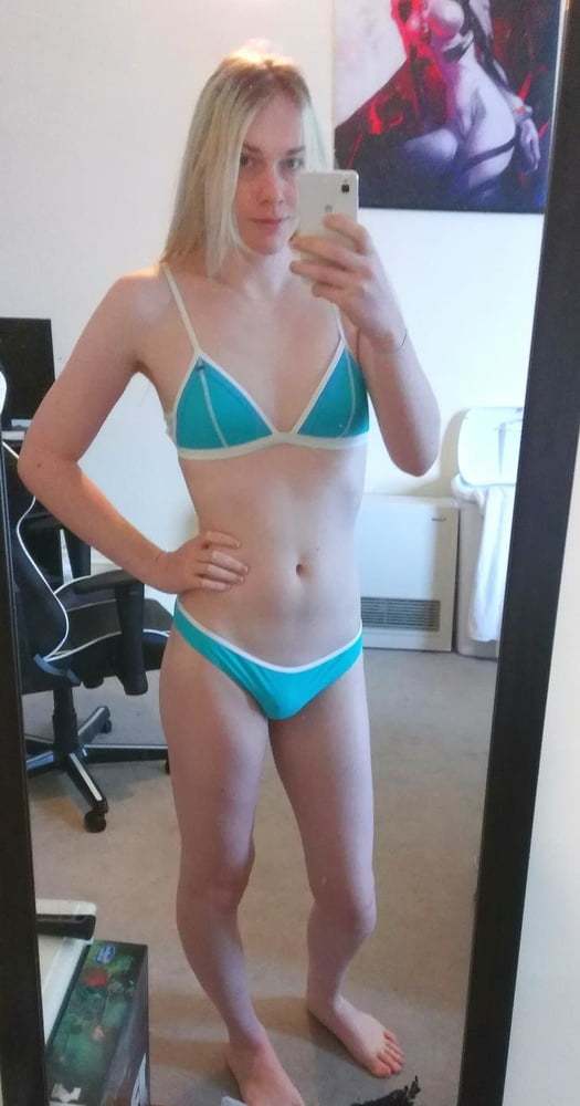 Cute bulge! | Scrolller