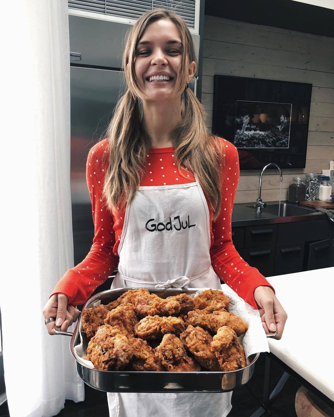 Cute cook | Scrolller