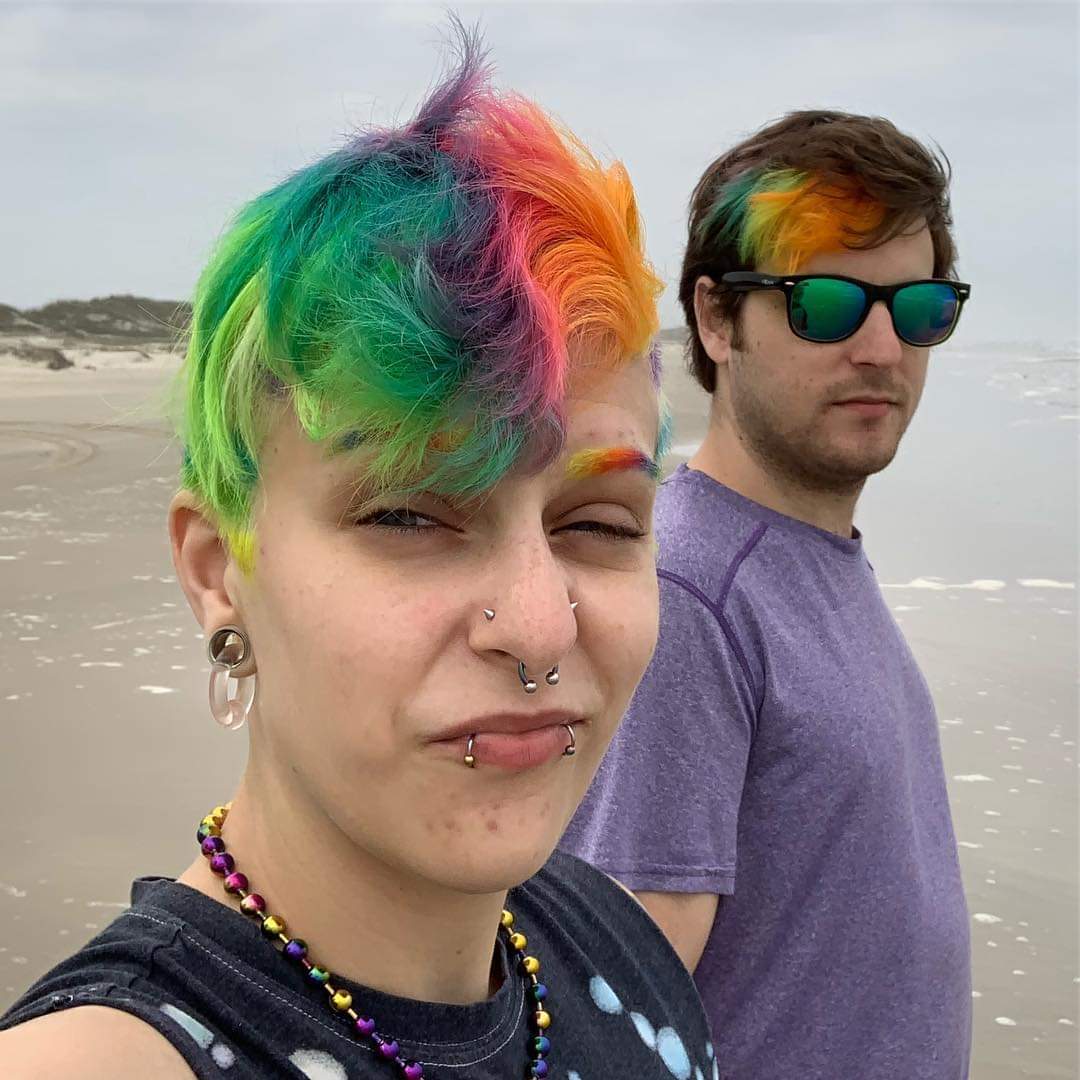 Cute couple :) | Scrolller