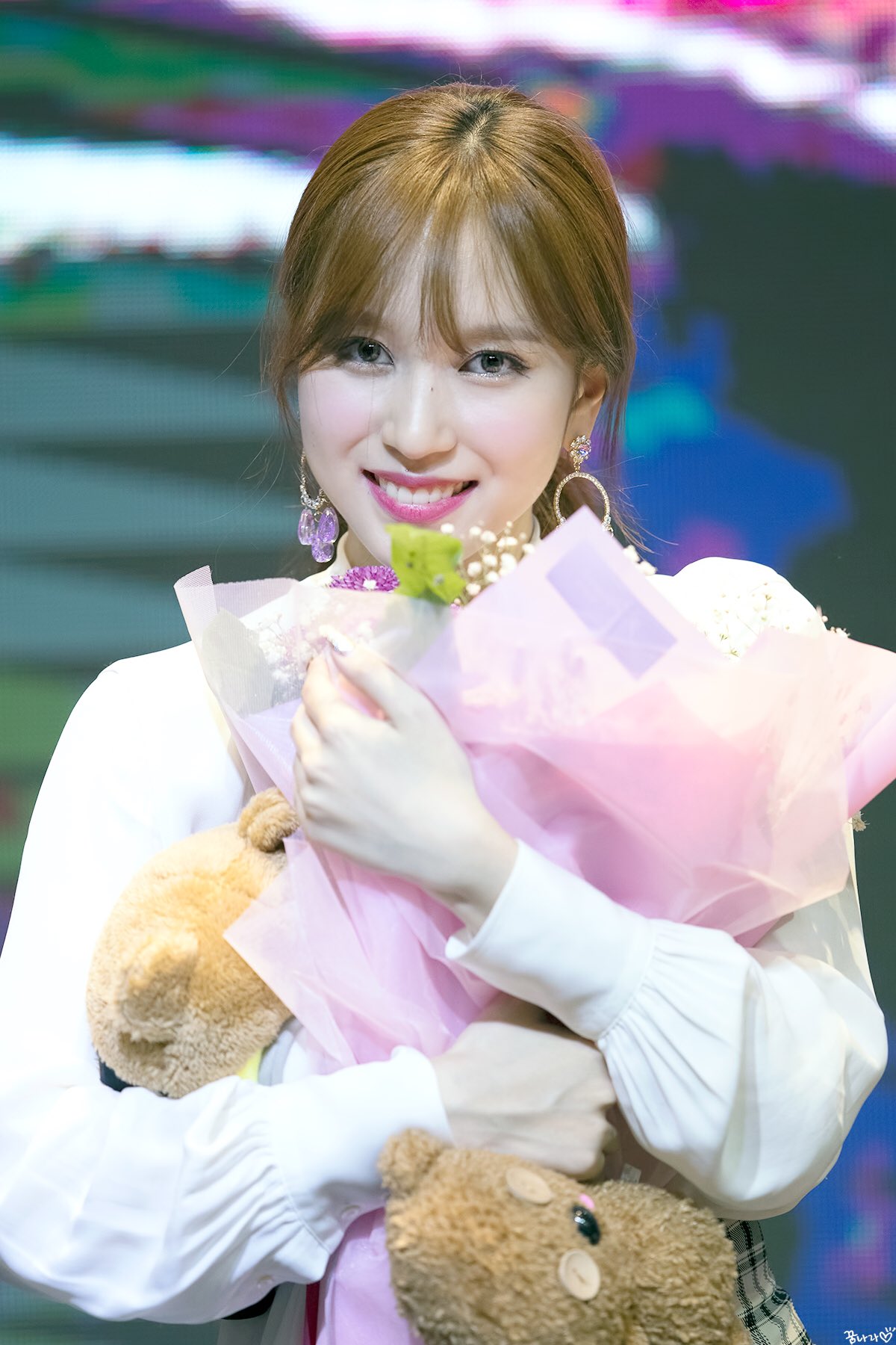 Cute Mina | Scrolller