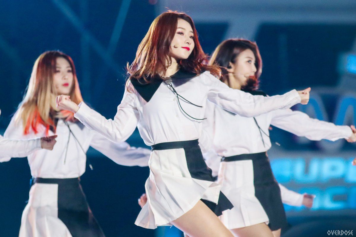 Cute SuA | Scrolller