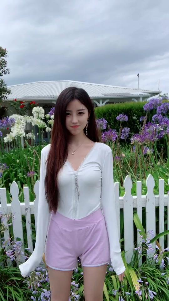 CuteAsian_27 Revive This Subreddit | Scrolller