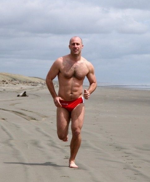 Daddies red speedo | Scrolller