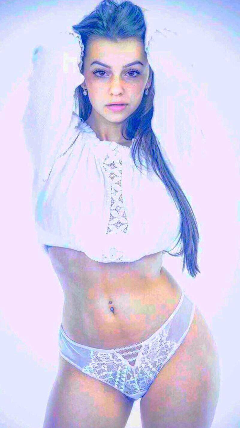 Daddy’s little princess | Scrolller