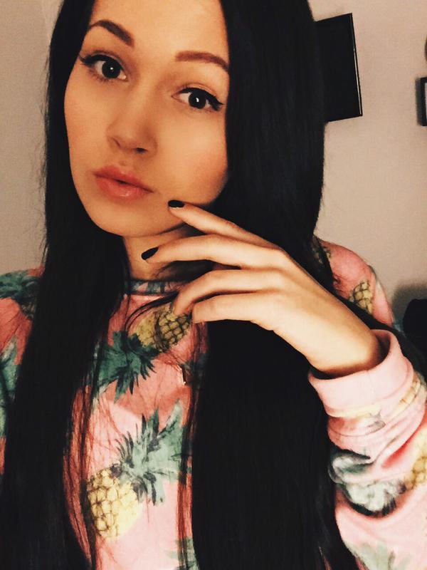 Daily Kelli | Scrolller