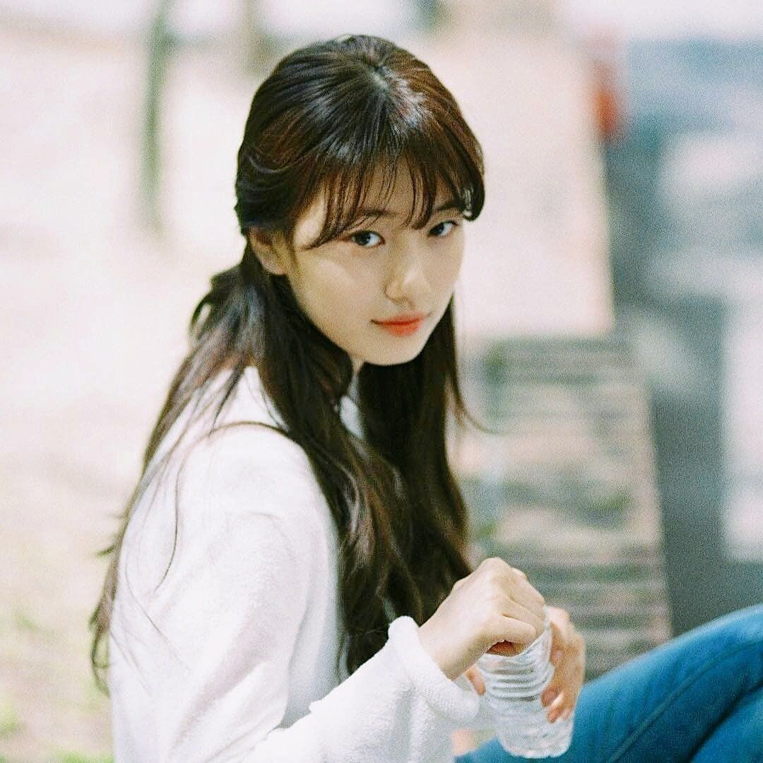 Daily Suzy #121 | Scrolller