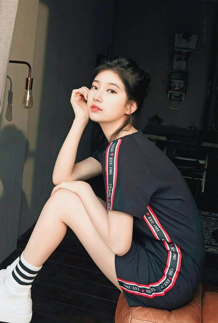 Daily Suzy #126 | Scrolller