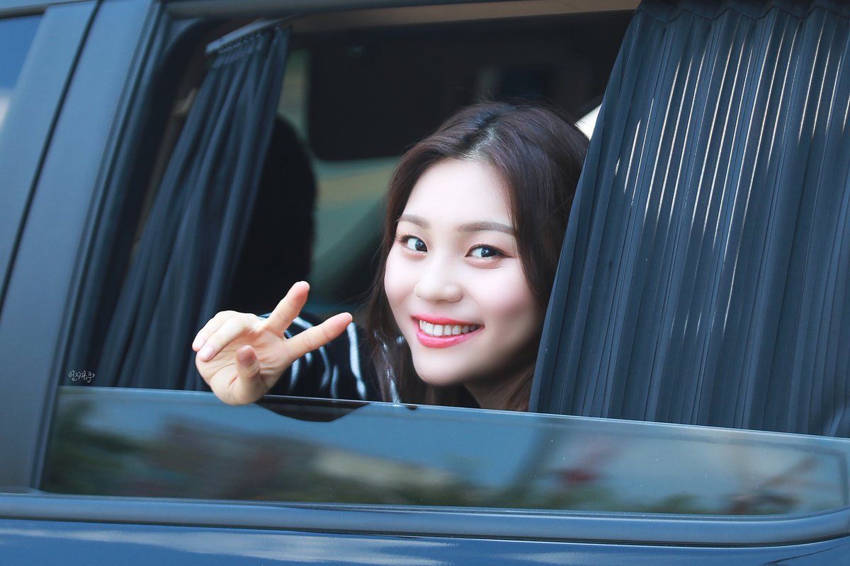 Daily Umji #327 | Scrolller