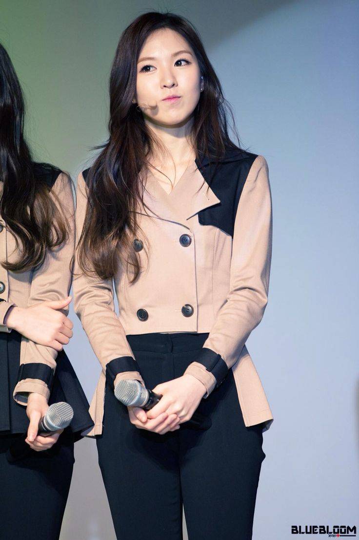 Daily Wendy#229 | Scrolller