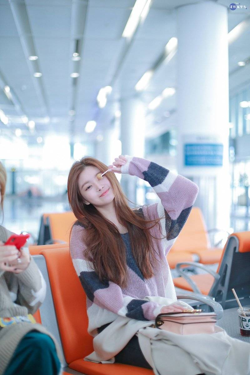 Daily Yiren #141 | Scrolller