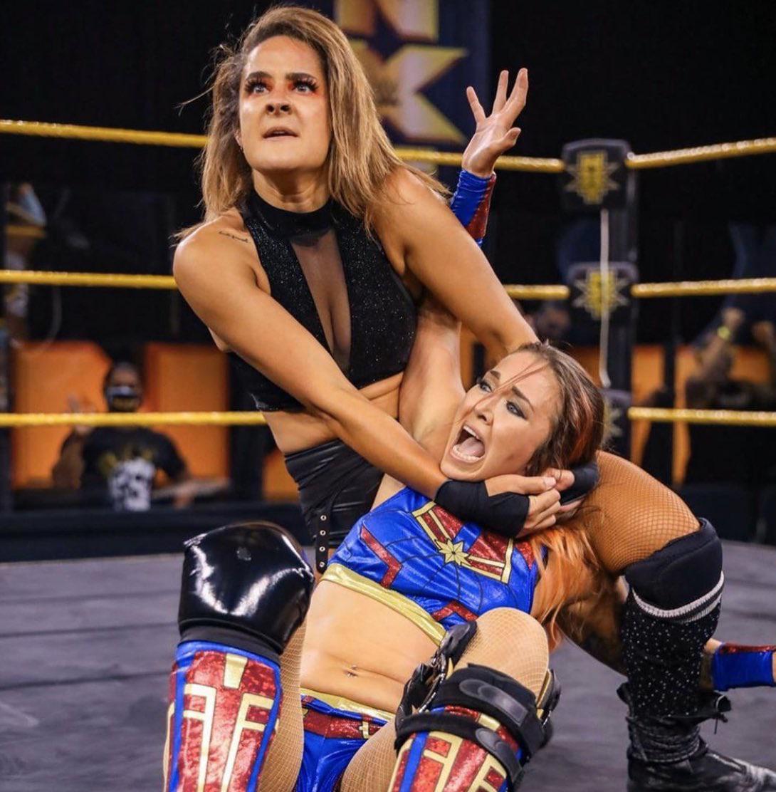 Dakota Kai | Scrolller