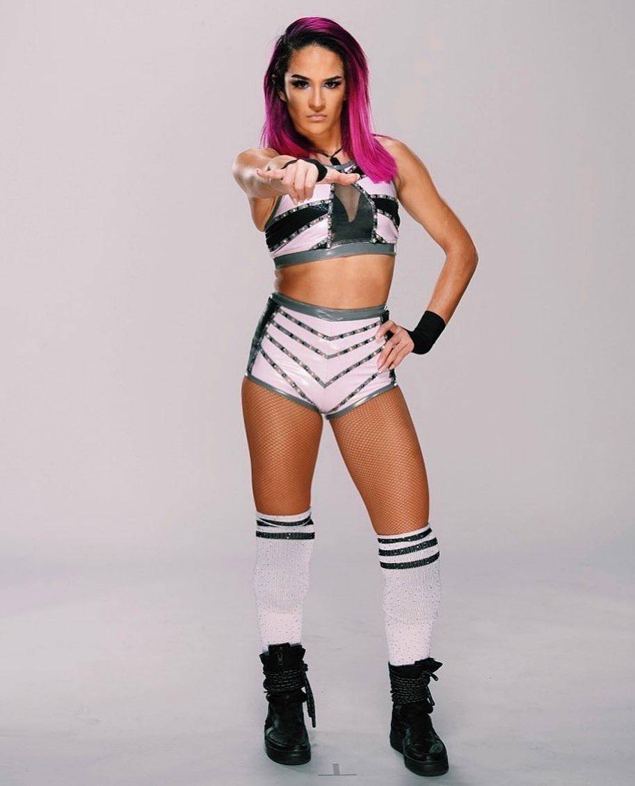 Dakota Kai | Scrolller