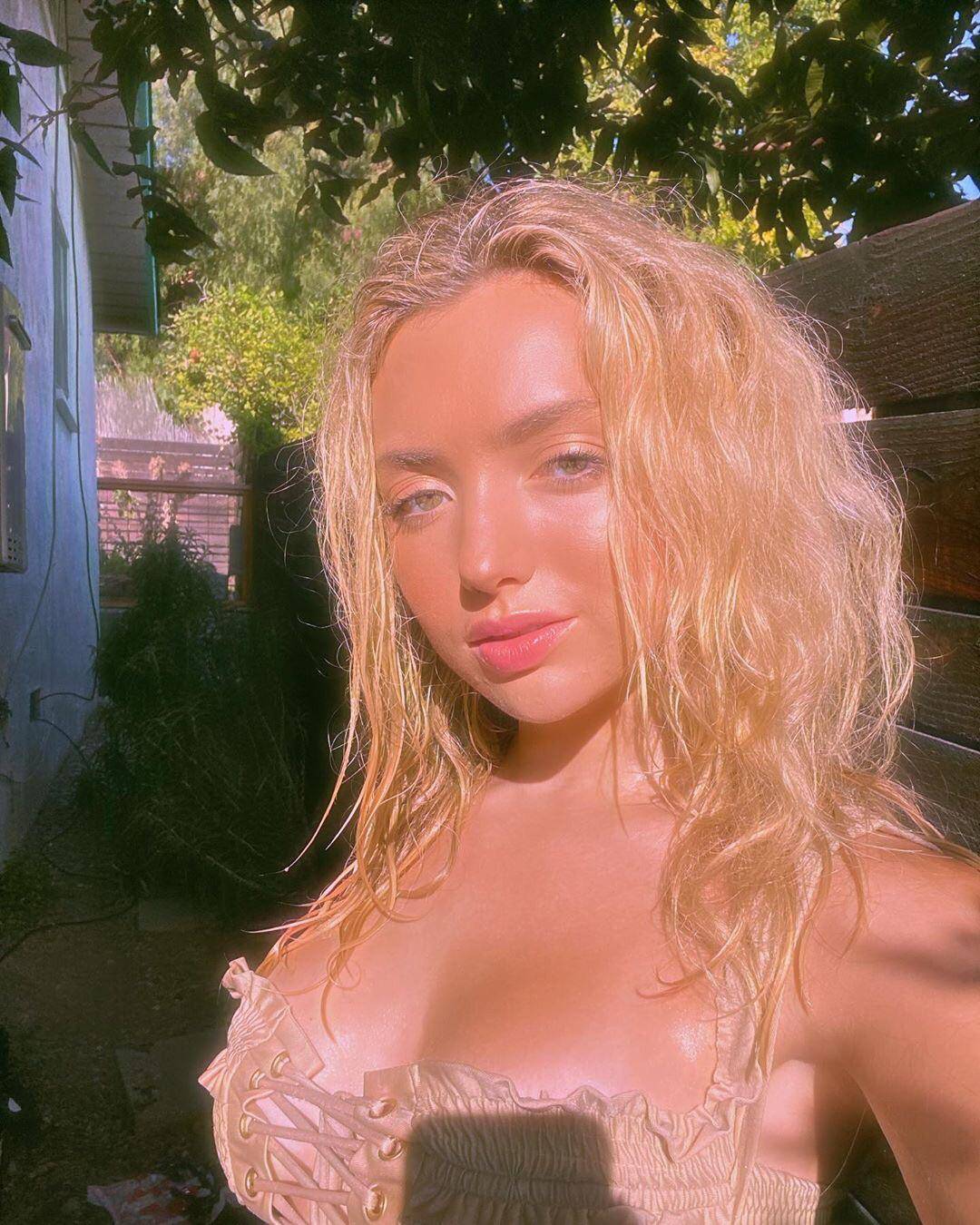 Peyton List | Scrolller