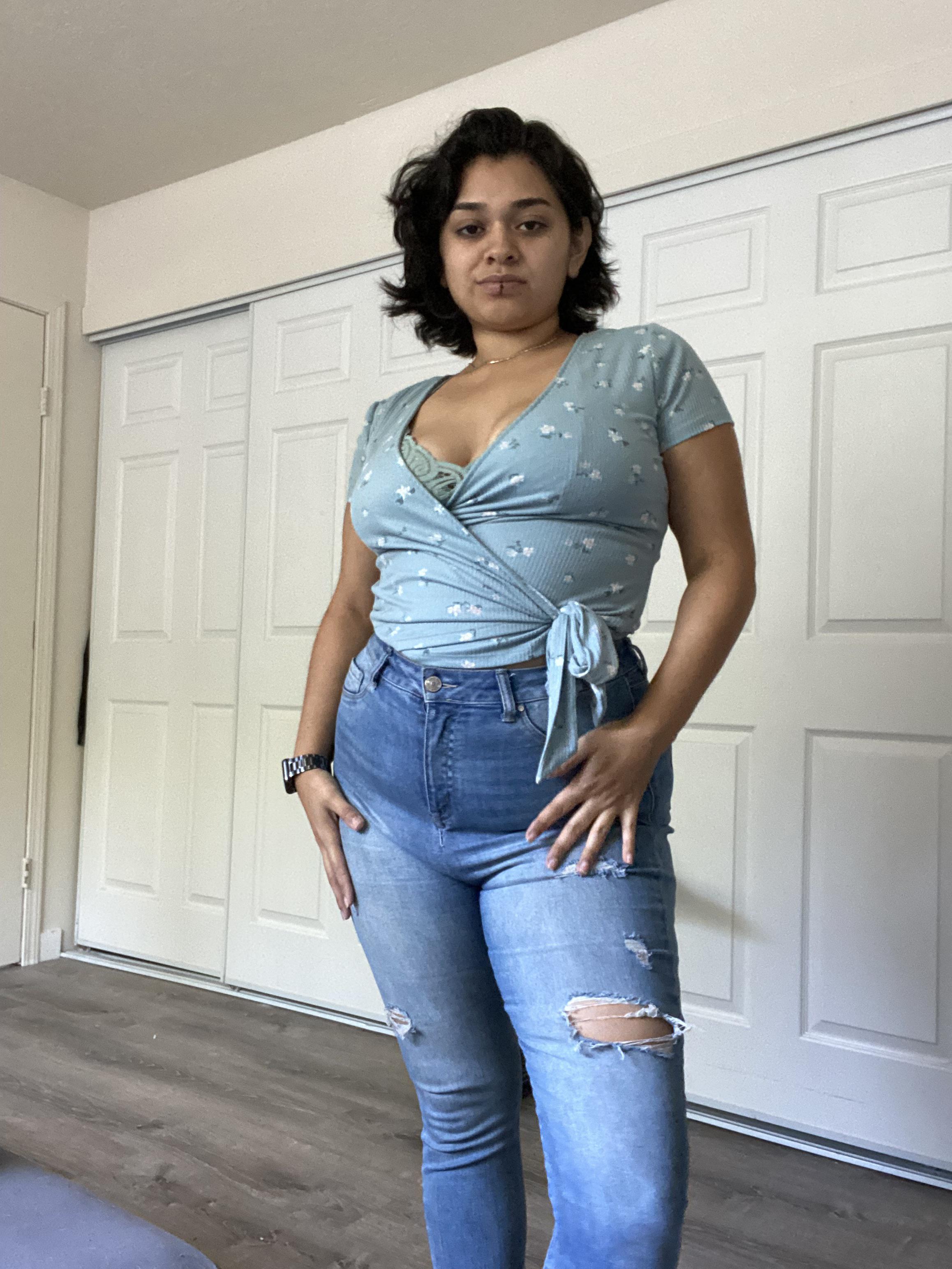 Dangerous curves ahead | Scrolller