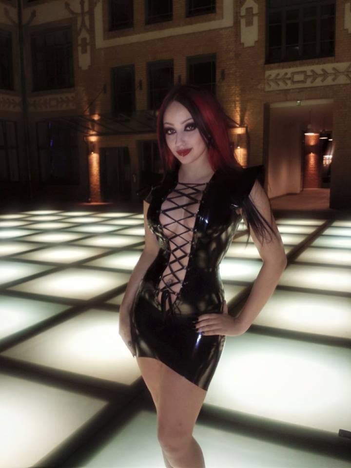 Dani Divine, ready for German Fetish Ball | Scrolller