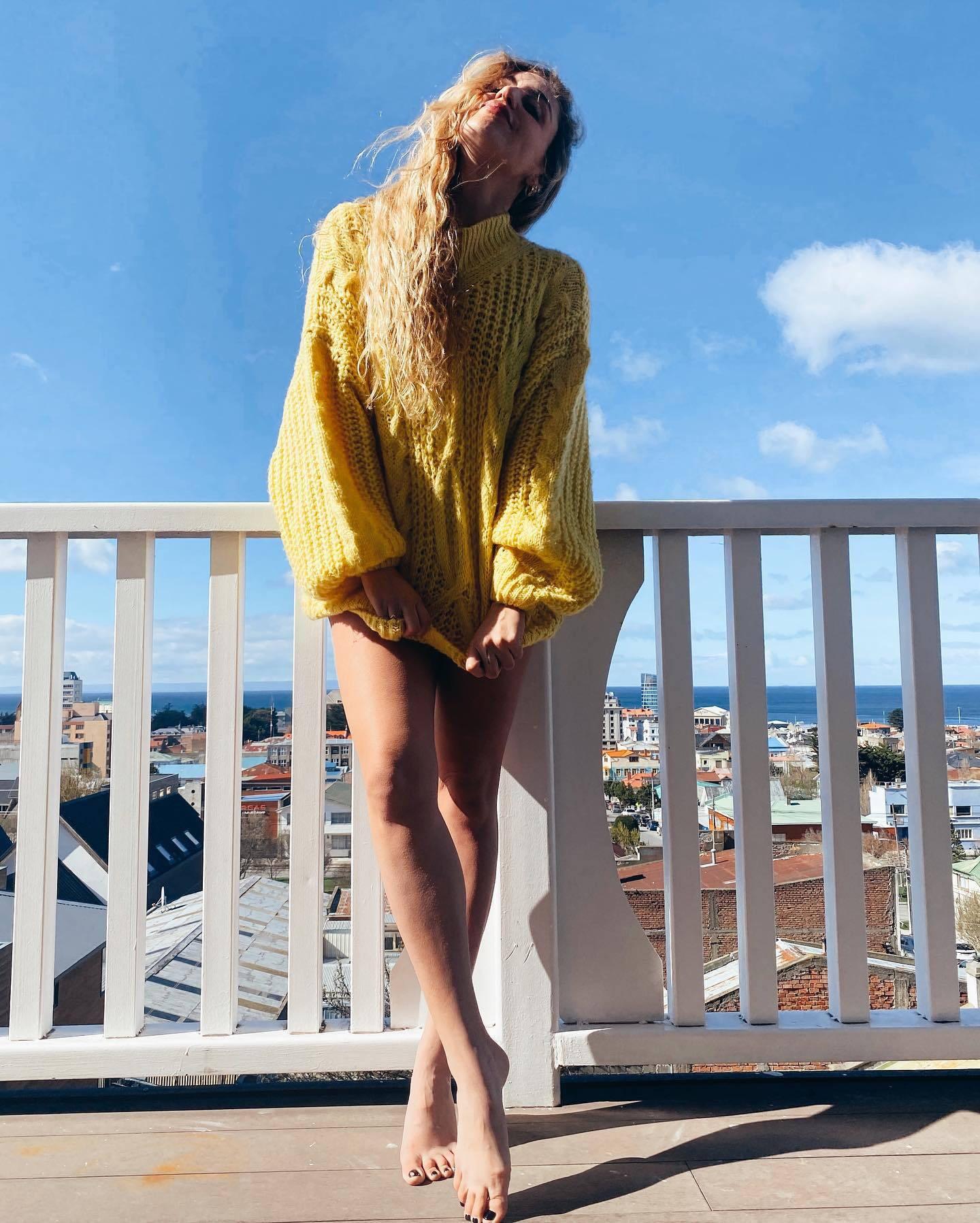 Daniela Castro | Scrolller