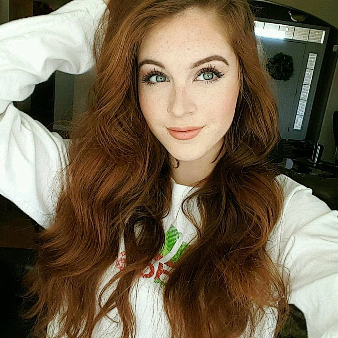 Danielle Boker | Scrolller