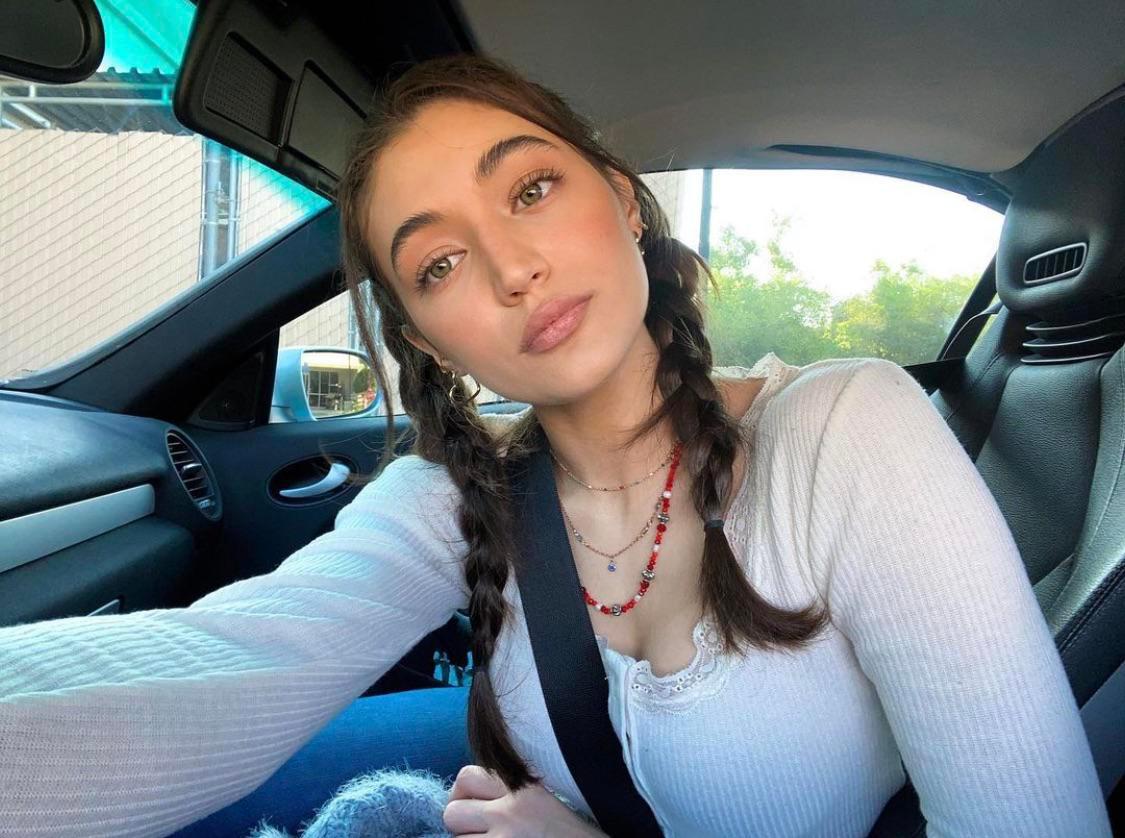 Danielle Fedder [irtr] | Scrolller