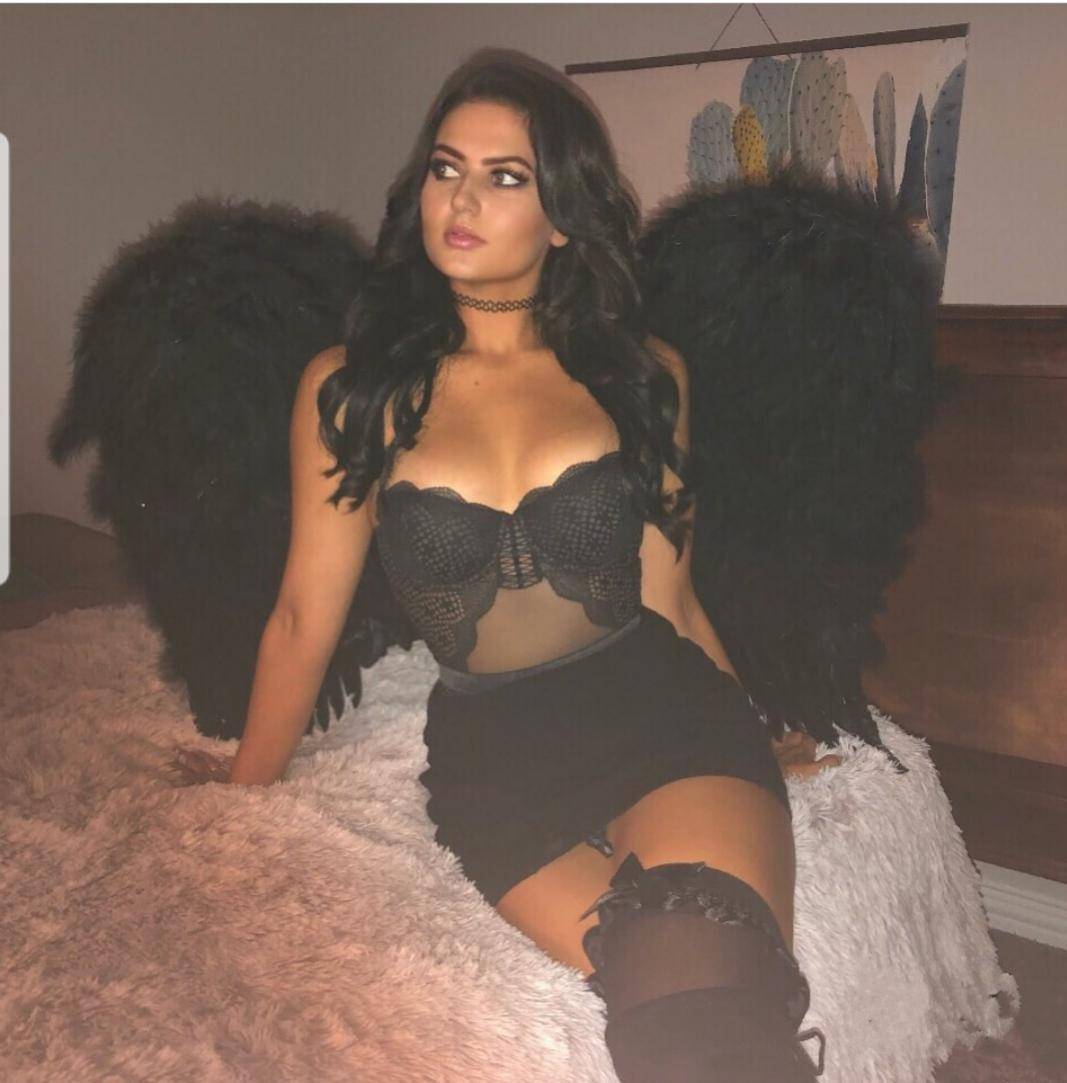 Dark angel | Scrolller