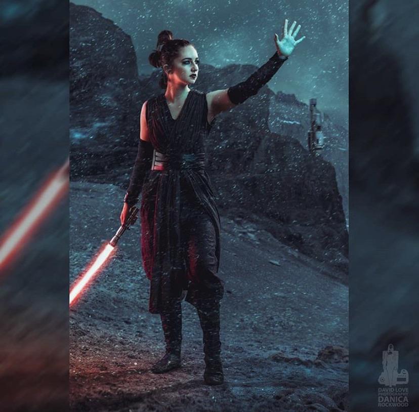 Dark Rey | Scrolller
