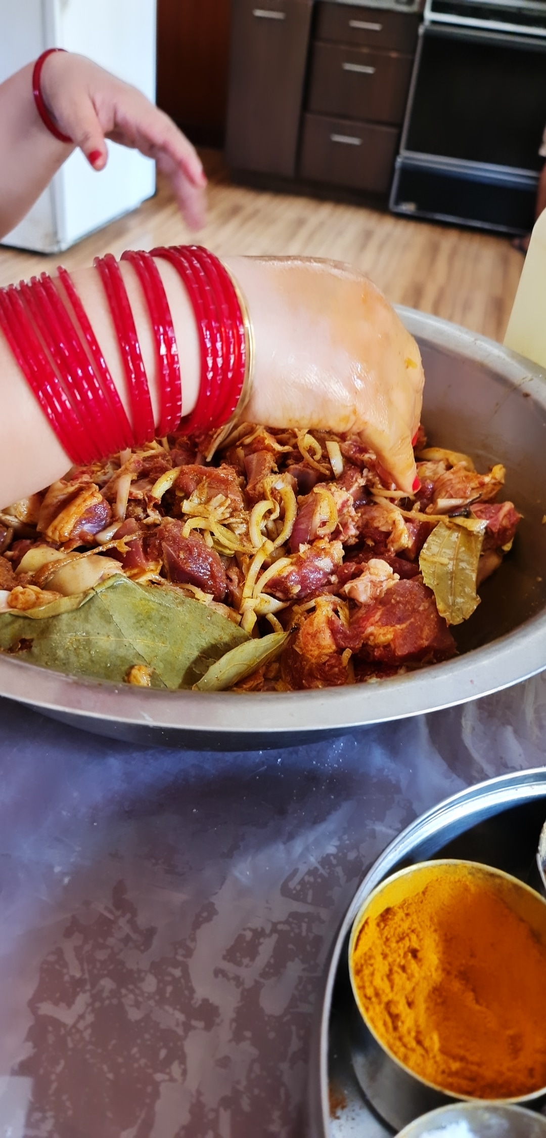 Dashain sakkyo masu sakkena 😂. | Scrolller