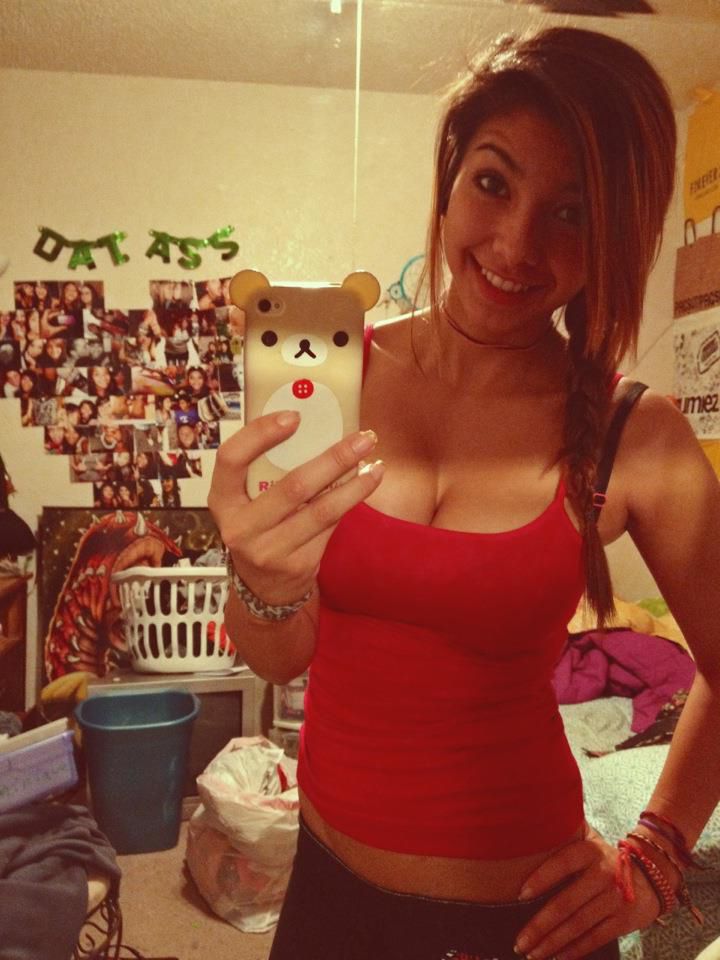 Dat Room | Scrolller