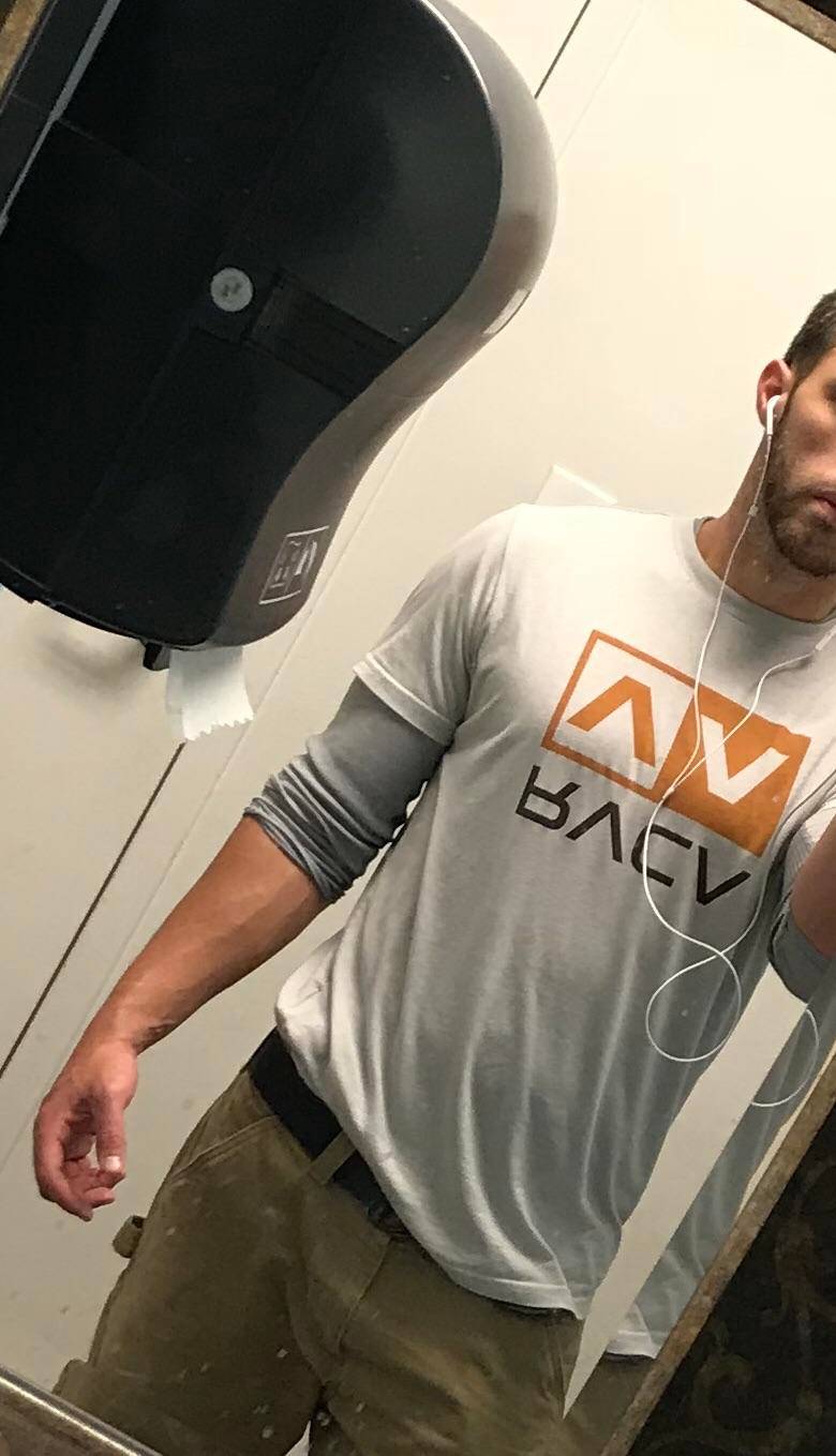 Dat pump | Scrolller