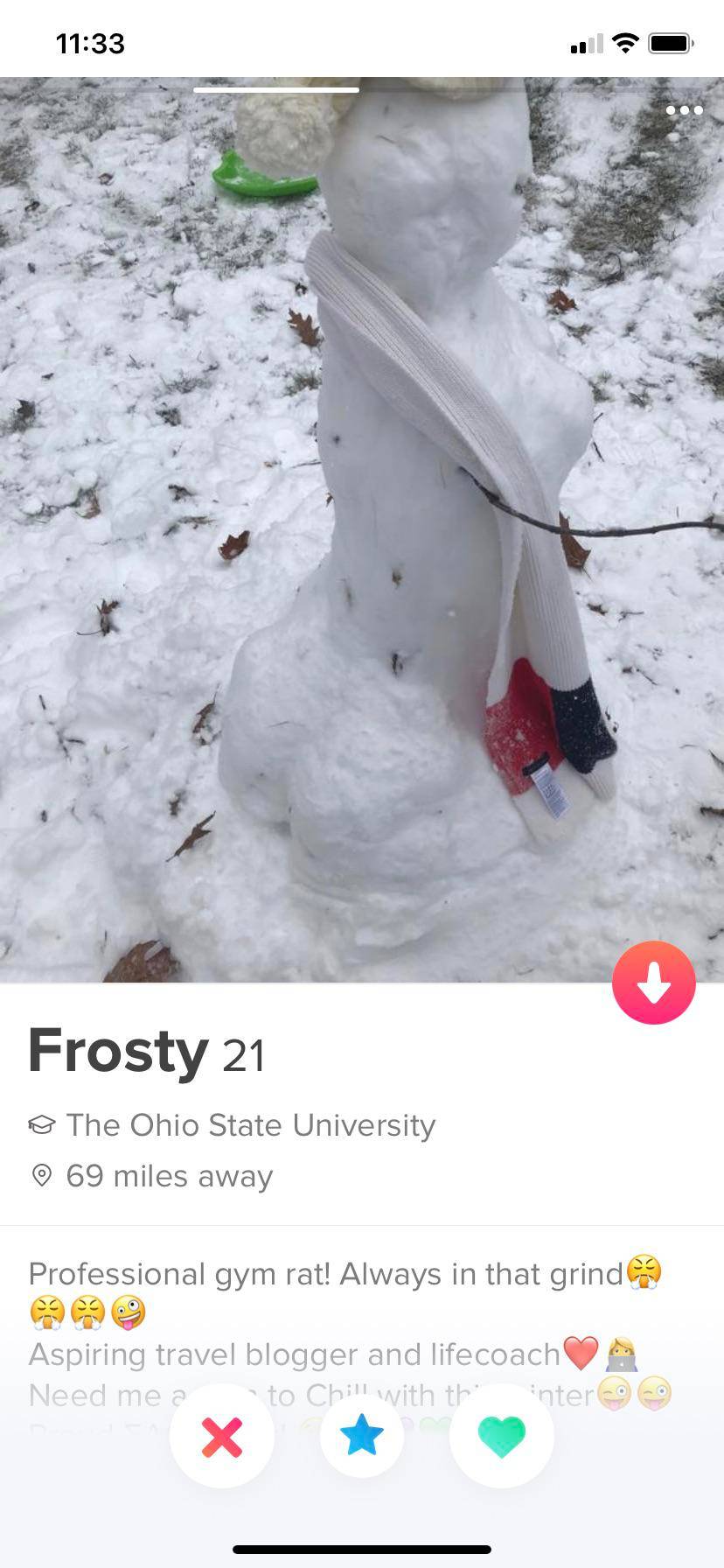 Dayum Frosty out here lookin thicc | Scrolller