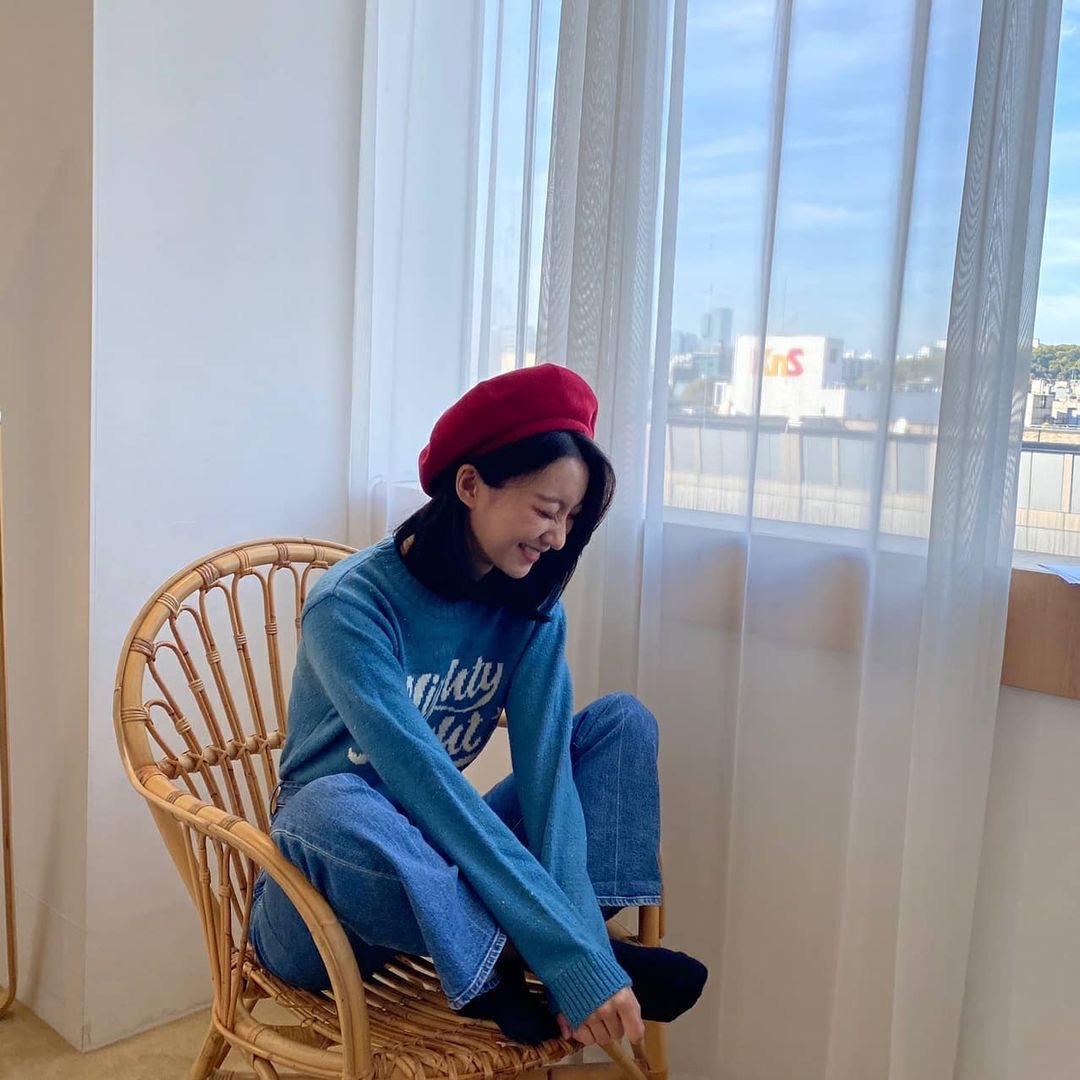 DB #1212 - Compact | Scrolller