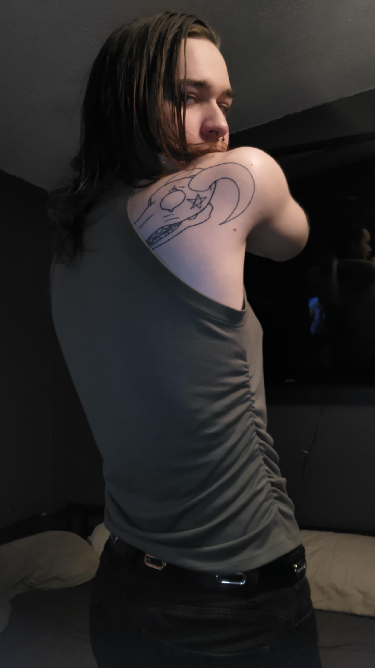 Decided to start getting tattoos to distract from my masculine structure | Scrolller