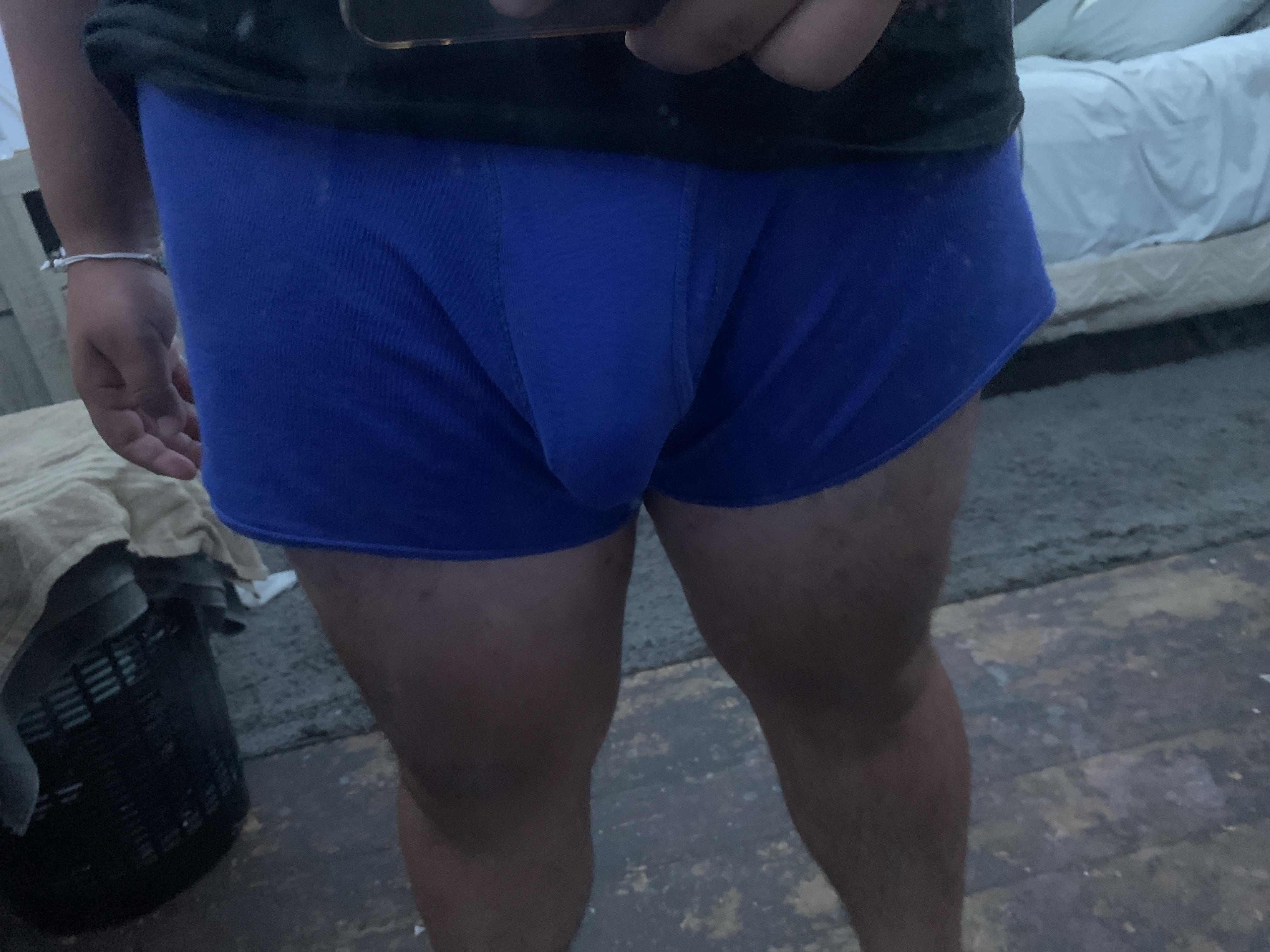 Definitely 18 🤫 hmu… | Scrolller