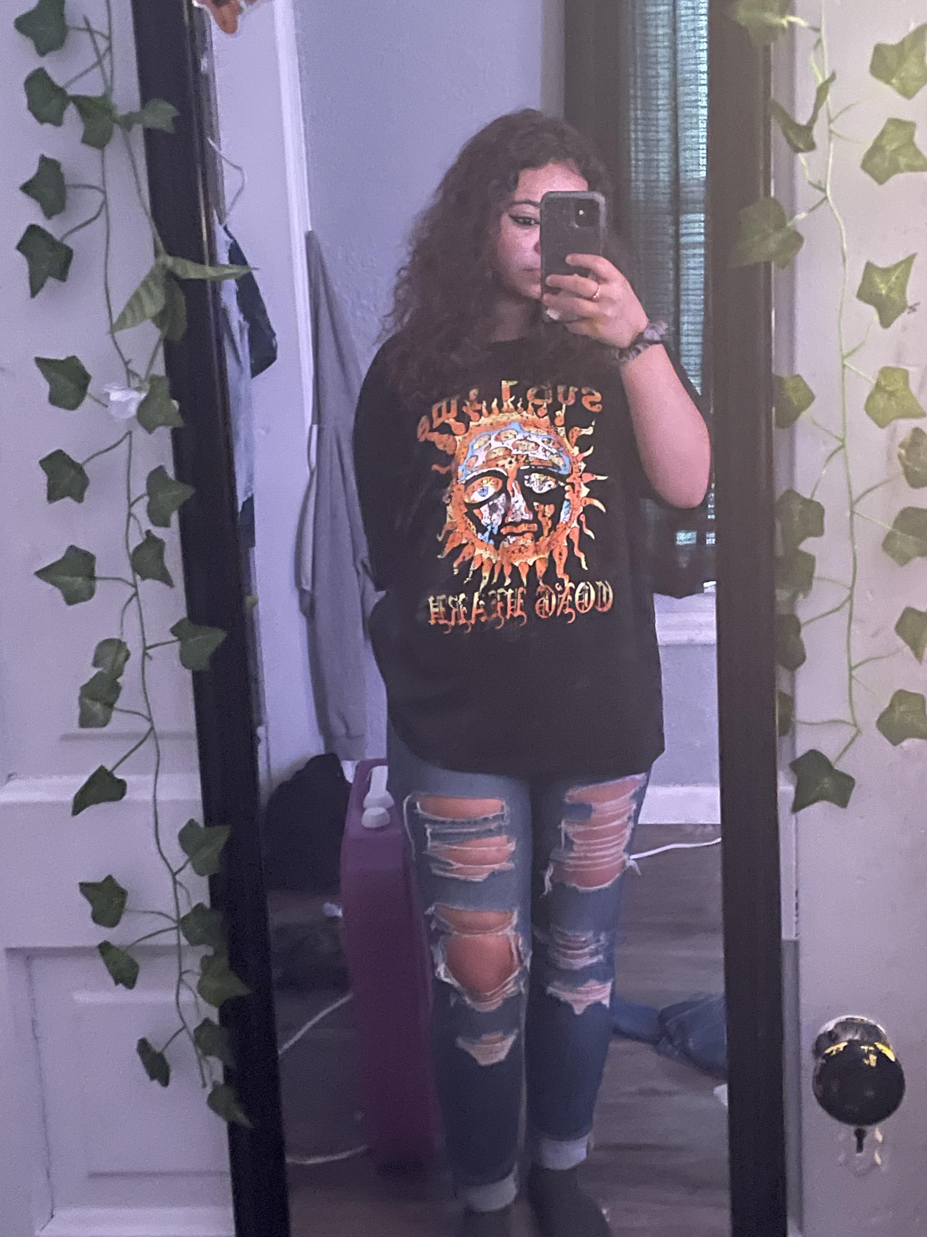 degrade me | Scrolller