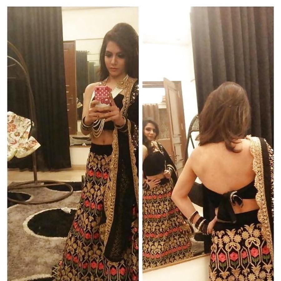 Desi Gorgeous Red fairy Babe Horny Pics + Video leak Peak | Scrolller