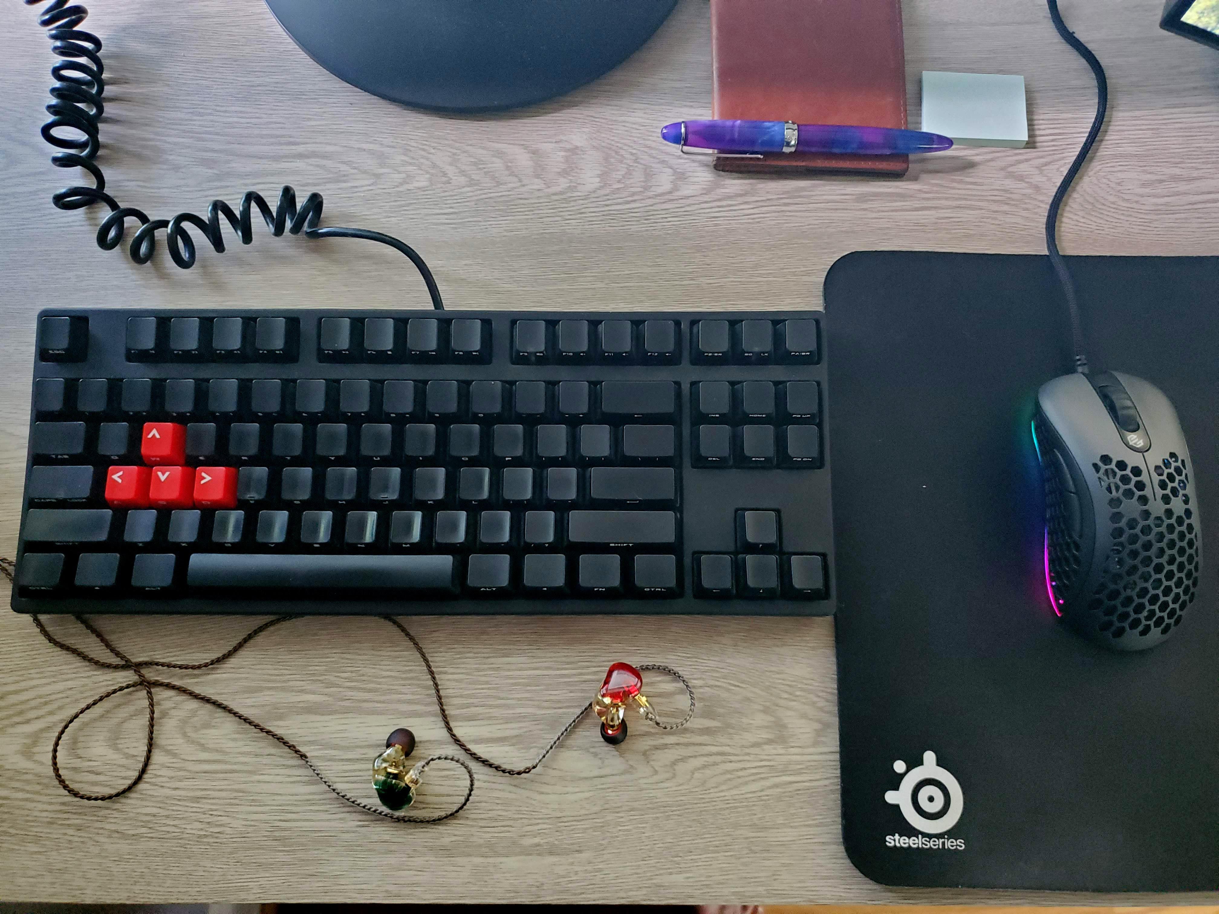 Desk setup - quarantine edition | Scrolller