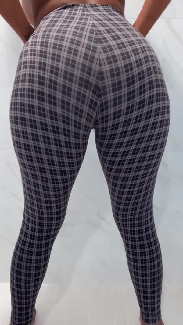 Desperate so I wet my tights (OC) | Scrolller