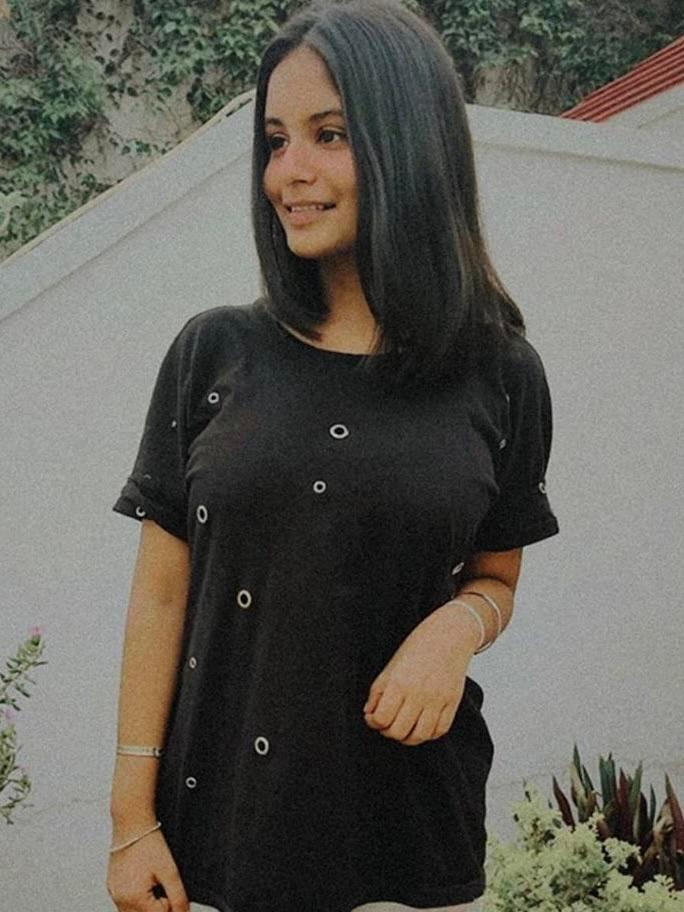 Destroy her | Scrolller