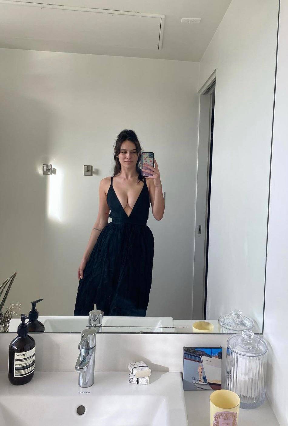 Devon Lee Carlson | Scrolller