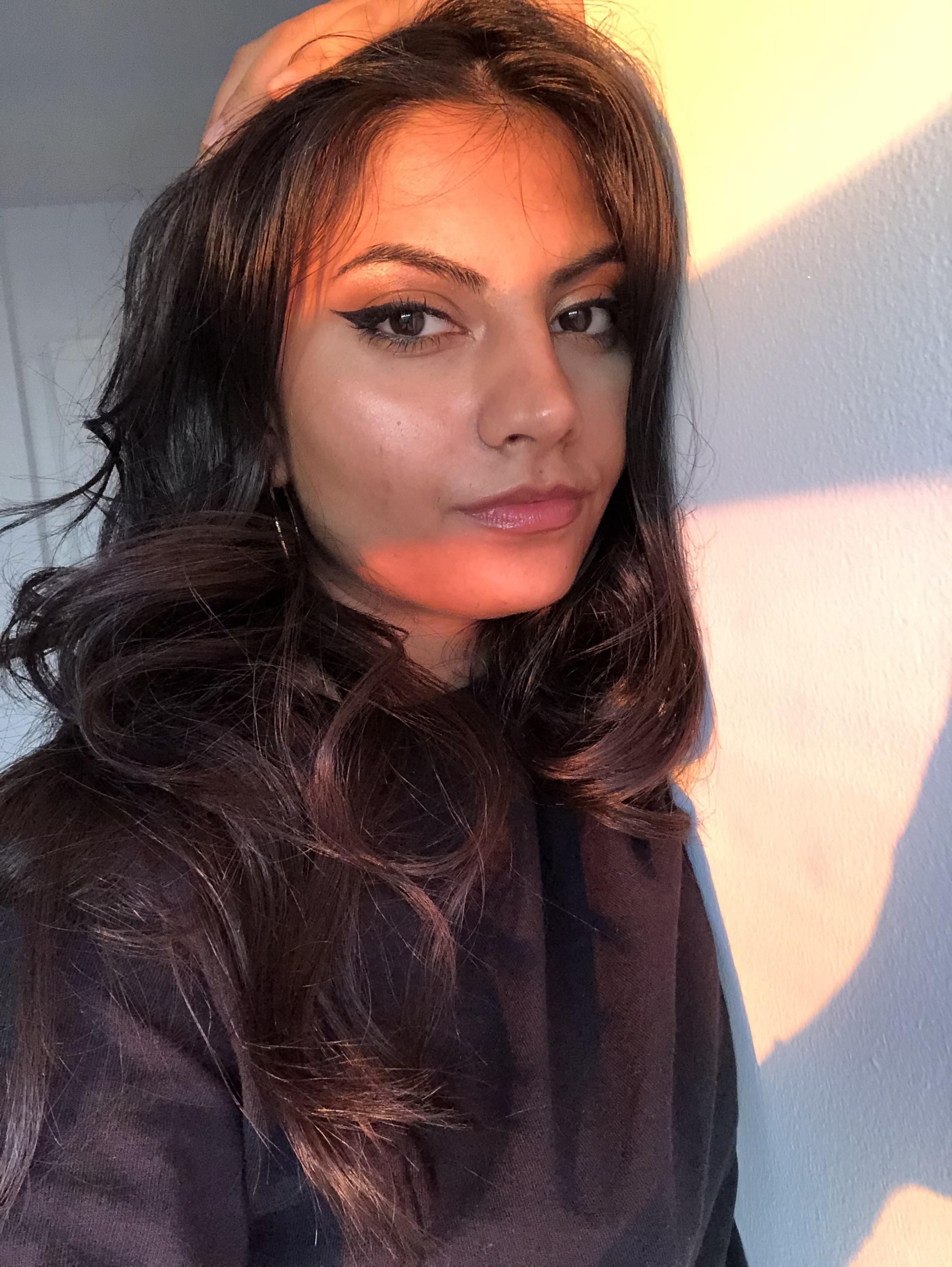 Did a bold black eyeliner look :) | Scrolller