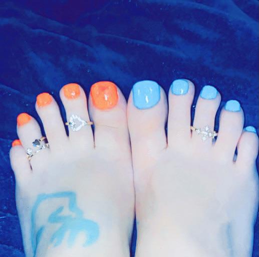 Did u miss my toe rings 😈🖤 | Scrolller