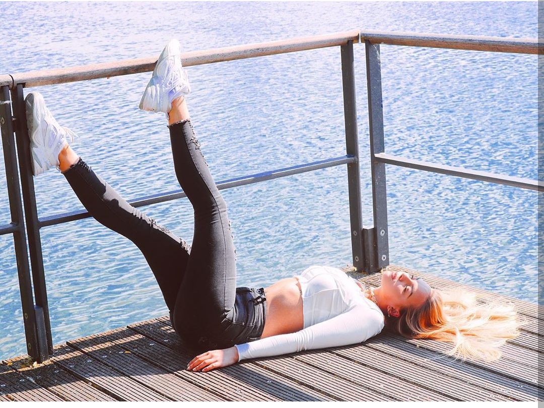 Dieser Ass und diese Titten🔥😈 | Scrolller