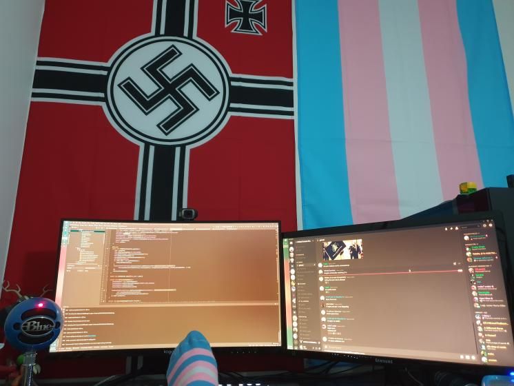 Discord moderator | Scrolller