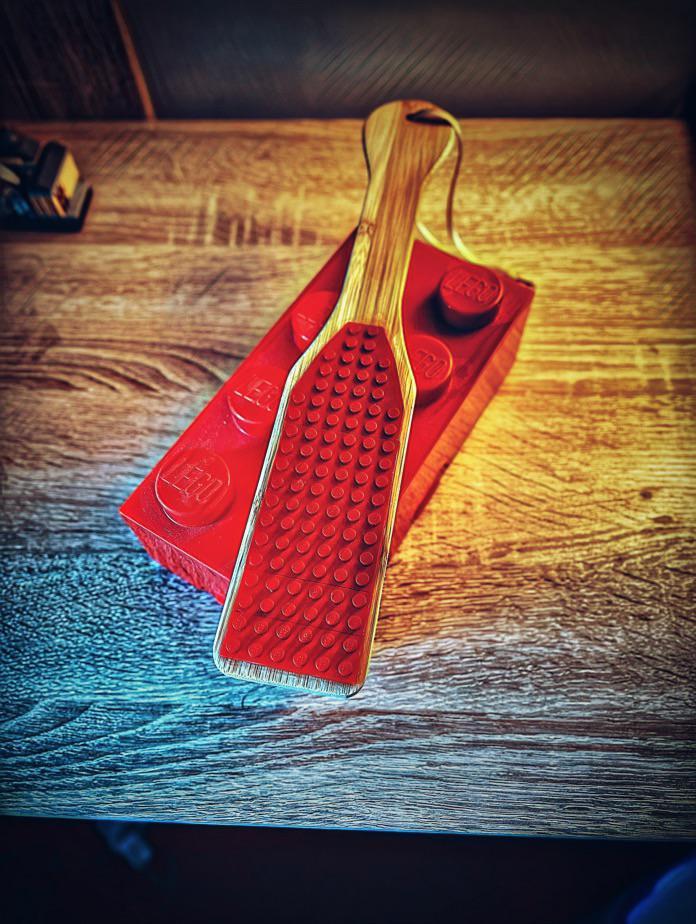 DIY LEGO paddle | Scrolller