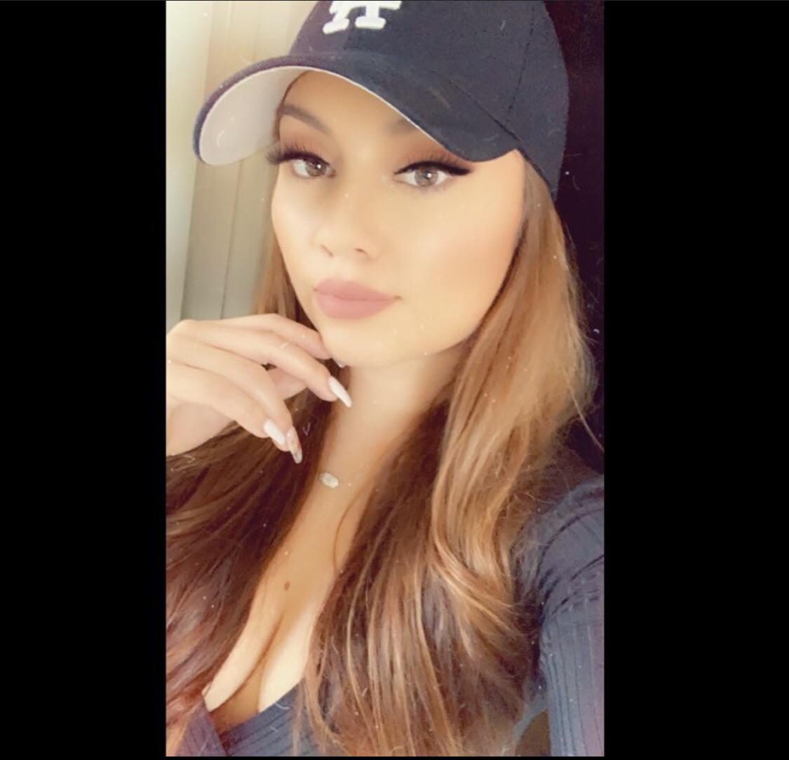 DM for only fans link ;) | Scrolller