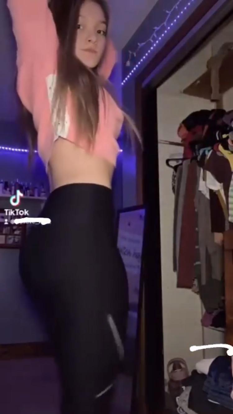 Do anyone know that her tiktok is? | Scrolller