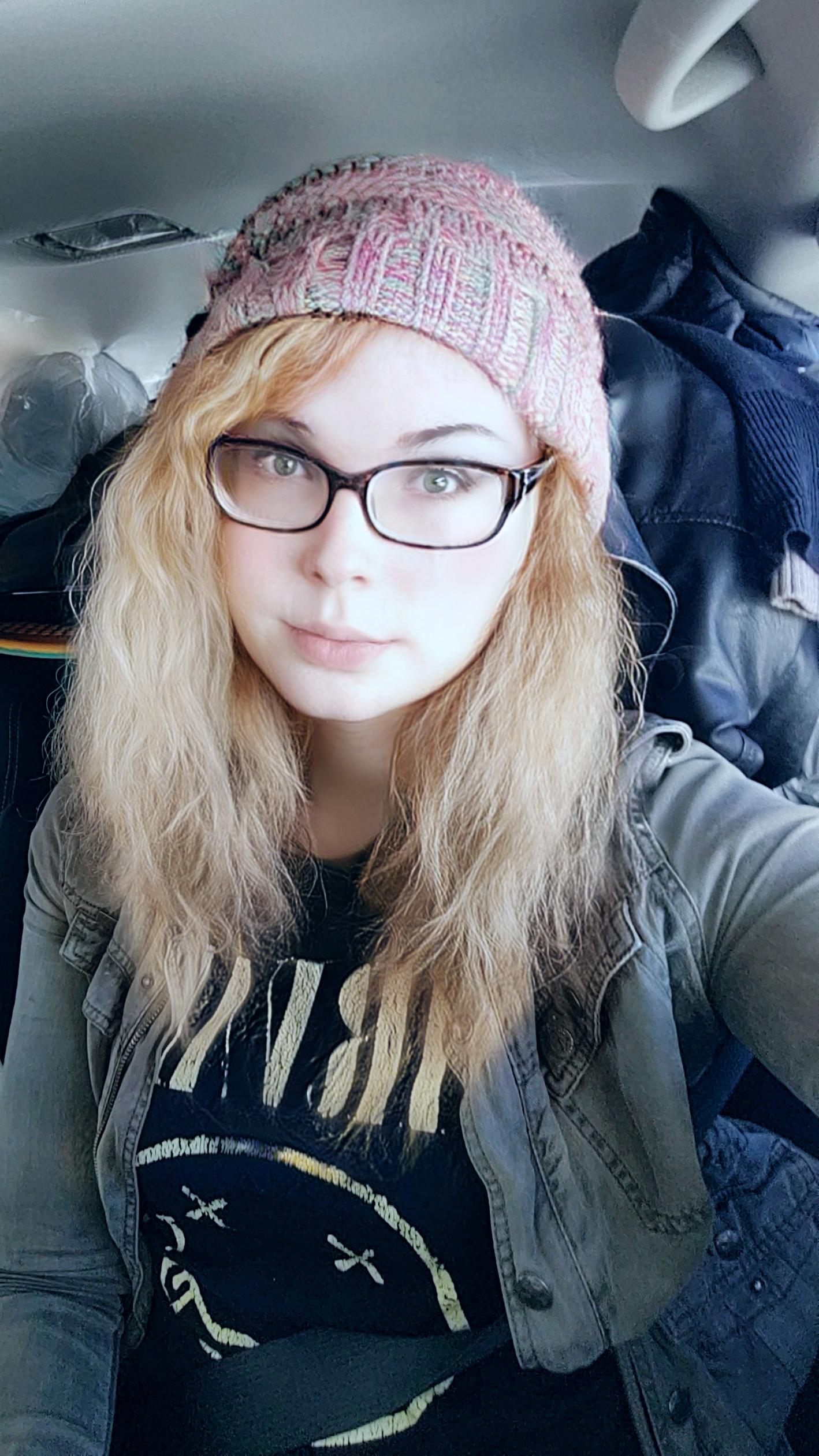 Do I look cute today? | Scrolller