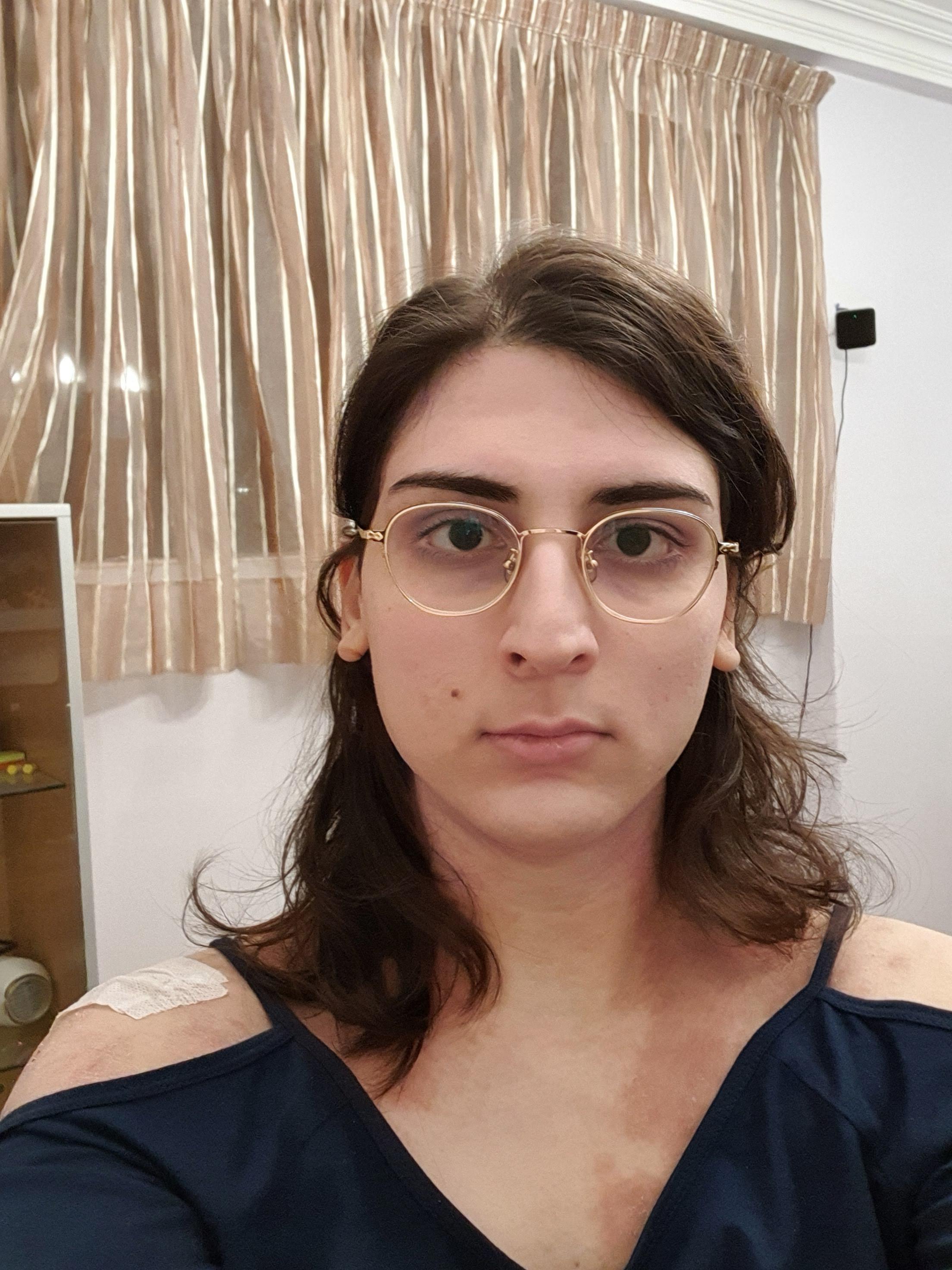 Do I pass? Age/gender | Scrolller