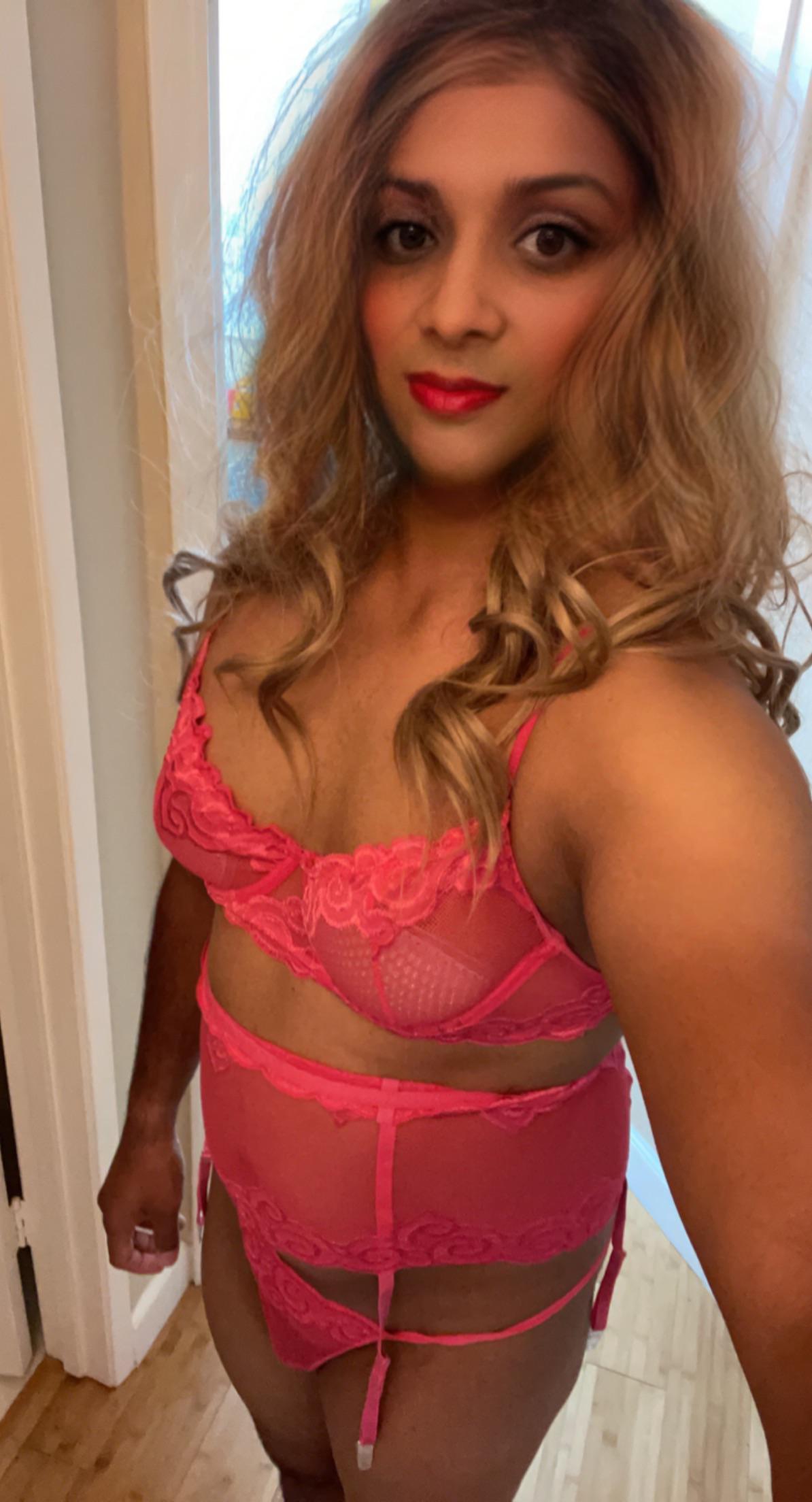 Do I qualify for this sub? 33 sissy from California | Scrolller