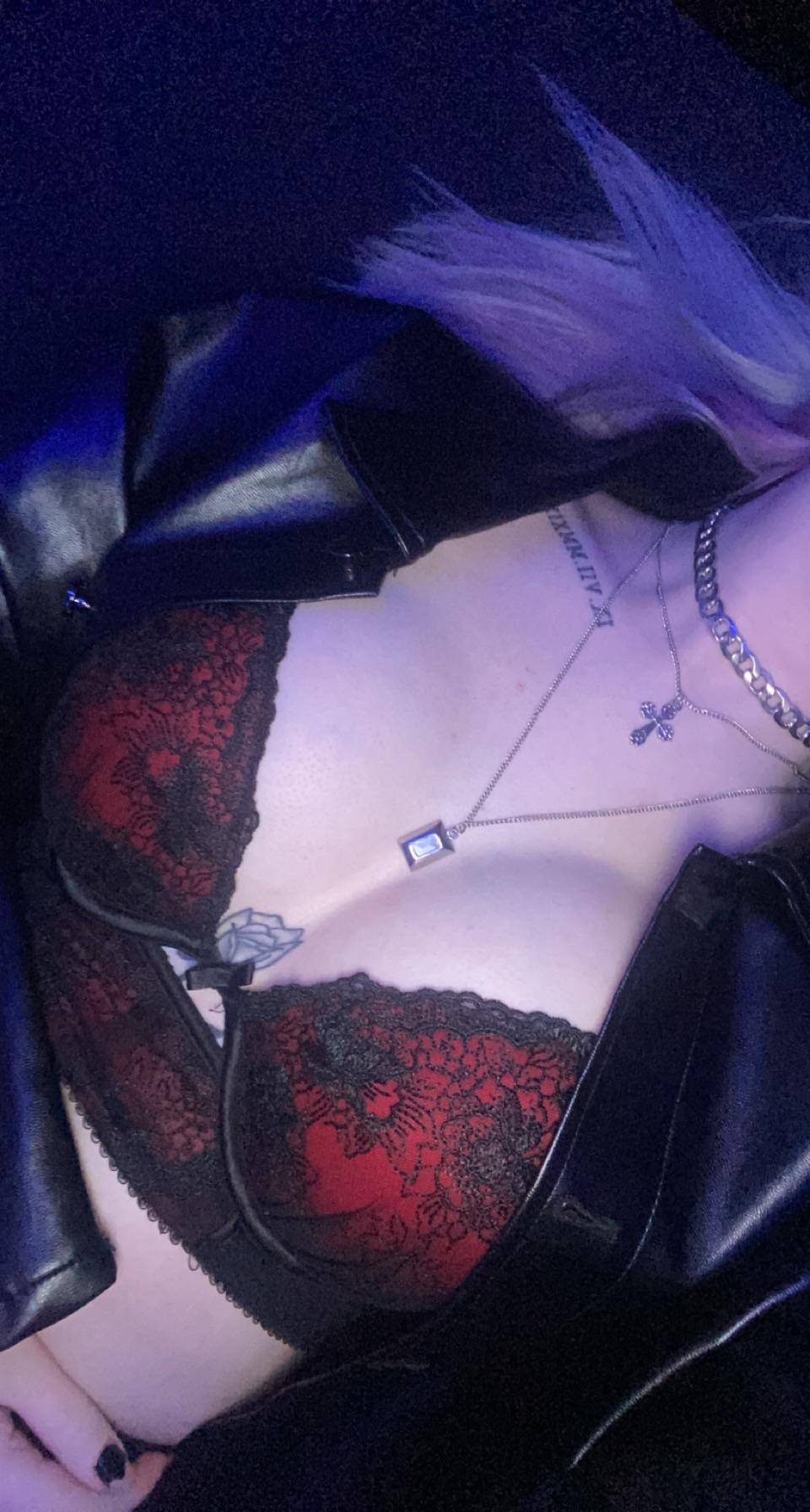 Discover more like Mycleavage: my necklace sits perfectly between my cleavage😇 and Related ...